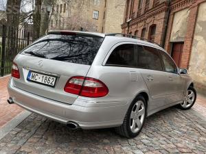 Mercedes-Benz E 320 2003 Cēsis, ar dzinēja tilpumu 3.20 L un nobraukumu 382 tūkst. km par 2490 €, foto 6 vietnē AUTOMOTO.COM.LV