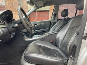 Mercedes-Benz E 320 2003 Cēsis, ar dzinēja tilpumu 3.20 L un nobraukumu 382 tūkst. km par 2490 €, foto 11 vietnē AUTOMOTO.COM.LV