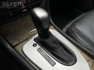 Mercedes-Benz E 320 2003 Cēsis, ar dzinēja tilpumu 3.20 L un nobraukumu 382 tūkst. km par 2490 €, foto 16 vietnē AUTOMOTO.COM.LV