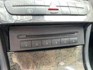 Mercedes-Benz E 320 2003 Cēsis, ar dzinēja tilpumu 3.20 L un nobraukumu 382 tūkst. km par 2490 €, foto 20 vietnē AUTOMOTO.COM.LV