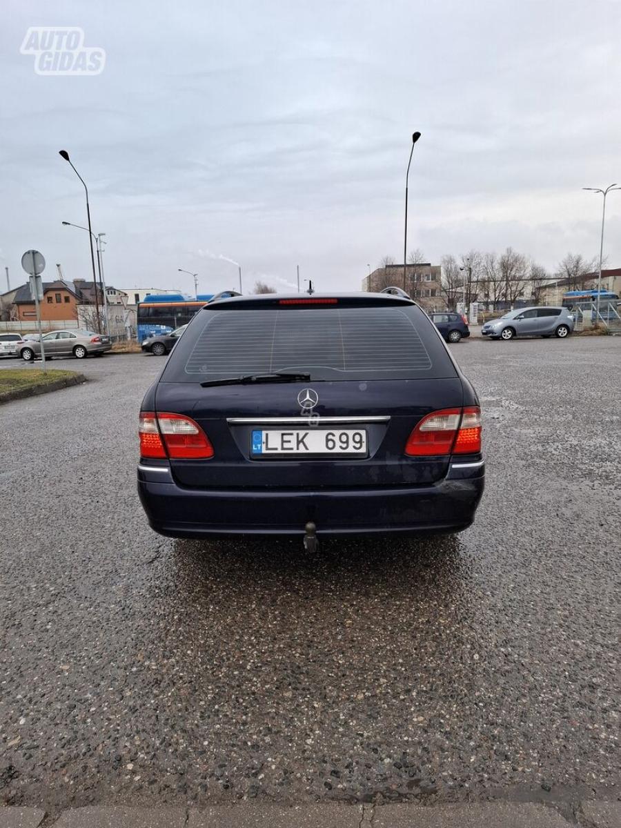 Mercedes-Benz E 320 2004 Klaipėda, ar dzinēja tilpumu 3.20 L un nobraukumu 420 tūkst. km par 2200 €, foto 5 vietnē AUTOMOTO.COM.LV