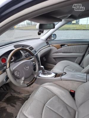 Mercedes-Benz E 320 2004 Klaipėda, ar dzinēja tilpumu 3.20 L un nobraukumu 420 tūkst. km par 2200 €, foto 7 vietnē AUTOMOTO.COM.LV