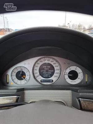 Mercedes-Benz E 320 2004 Klaipėda, ar dzinēja tilpumu 3.20 L un nobraukumu 420 tūkst. km par 2200 €, foto 9 vietnē AUTOMOTO.COM.LV