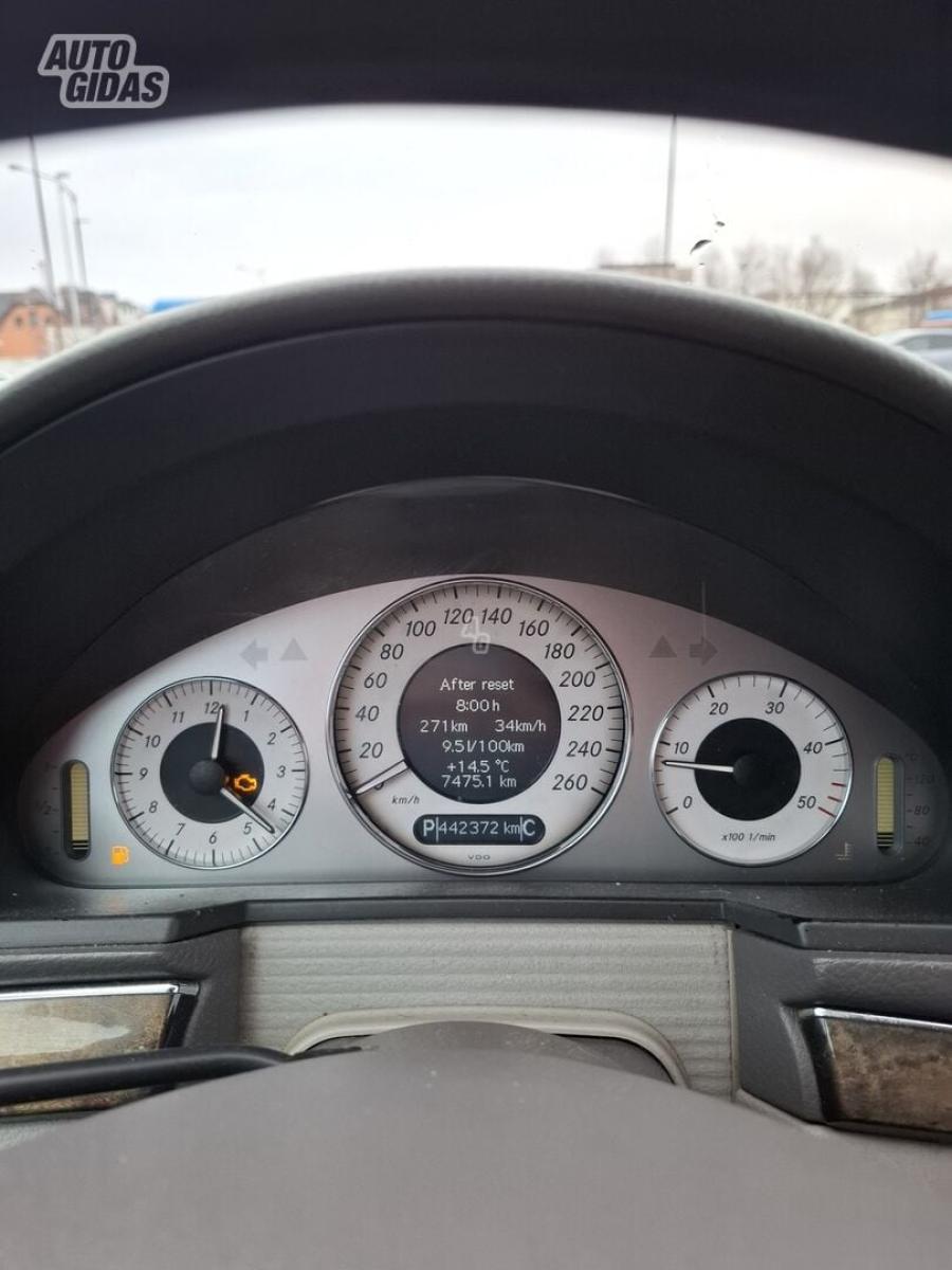 Mercedes-Benz E 320 2004 Klaipėda, ar dzinēja tilpumu 3.20 L un nobraukumu 420 tūkst. km par 2200 €, foto 9 vietnē AUTOMOTO.COM.LV