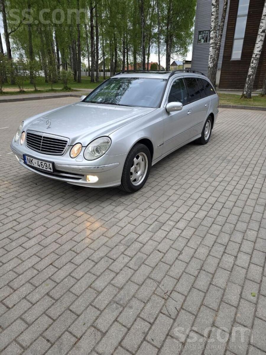 Mercedes-Benz E 320 2004 Ogre, ar dzinēja tilpumu 3.20 L un nobraukumu 337 tūkst. km par 4500 €, foto 1 vietnē AUTOMOTO.COM.LV