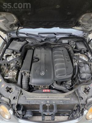Mercedes-Benz E 320 2004 Ogre, ar dzinēja tilpumu 3.20 L un nobraukumu 337 tūkst. km par 4500 €, foto 8 vietnē AUTOMOTO.COM.LV