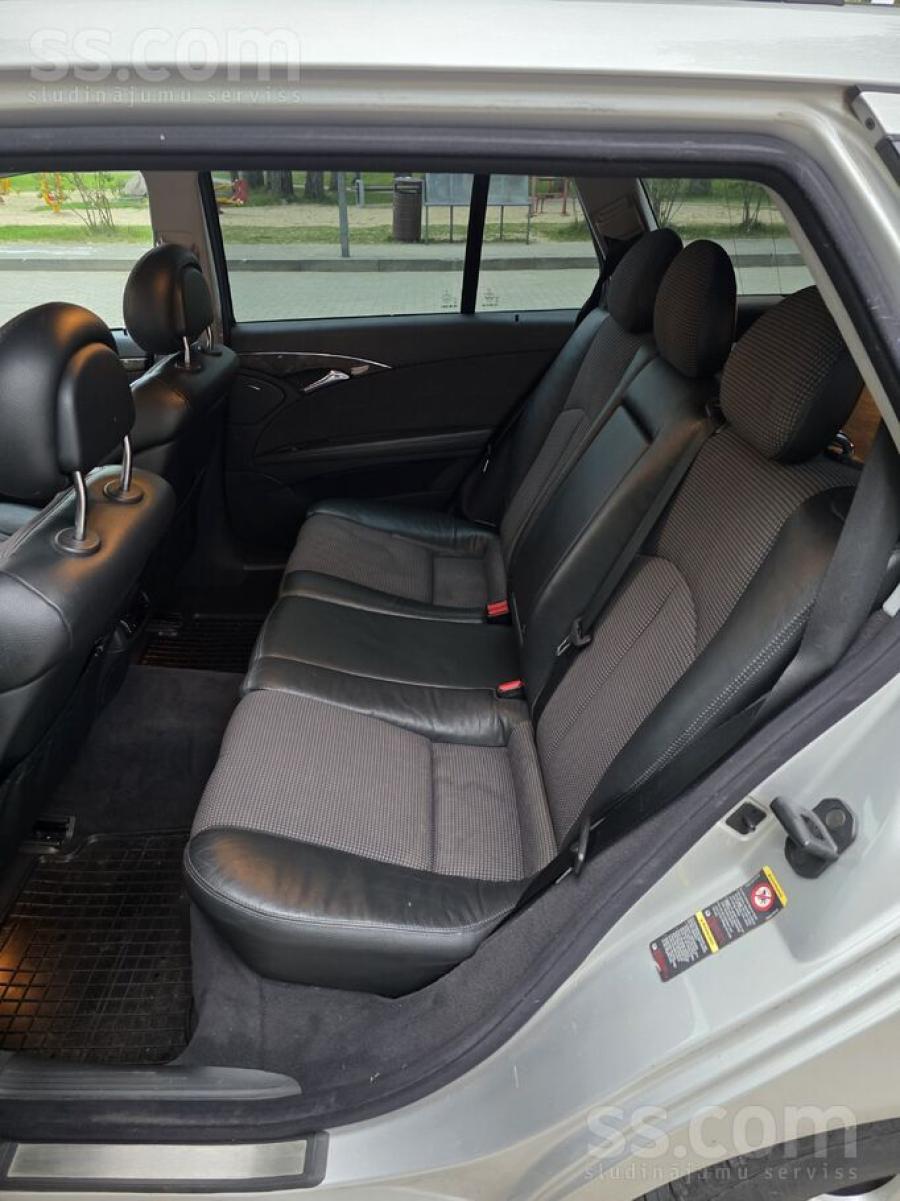 Mercedes-Benz E 320 2004 Ogre, ar dzinēja tilpumu 3.20 L un nobraukumu 337 tūkst. km par 4500 €, foto 14 vietnē AUTOMOTO.COM.LV