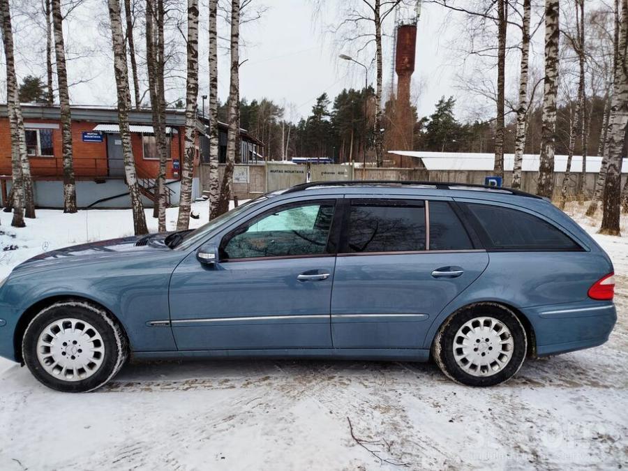 Mercedes-Benz E 320 2004 Rīga, ar dzinēja tilpumu 3.20 L un nobraukumu 347 tūkst. km par 3300 €, foto 3 vietnē AUTOMOTO.COM.LV