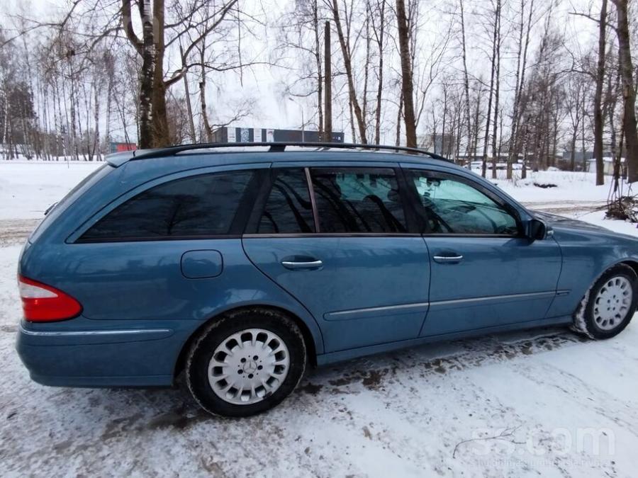 Mercedes-Benz E 320 2004 Rīga, ar dzinēja tilpumu 3.20 L un nobraukumu 347 tūkst. km par 3300 €, foto 4 vietnē AUTOMOTO.COM.LV