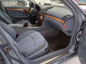 Mercedes-Benz E 320 2004 Rīga, ar dzinēja tilpumu 3.20 L un nobraukumu 347 tūkst. km par 3300 €, foto 9 vietnē AUTOMOTO.COM.LV