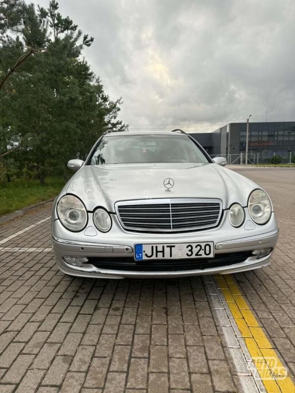 Mercedes-Benz E 320 2004 in Kaunas, with an engine capacity of 3.20 L and mileage of 413 thousand km for 1250 €, photo 3 on AUTOMOTO.COM.LV