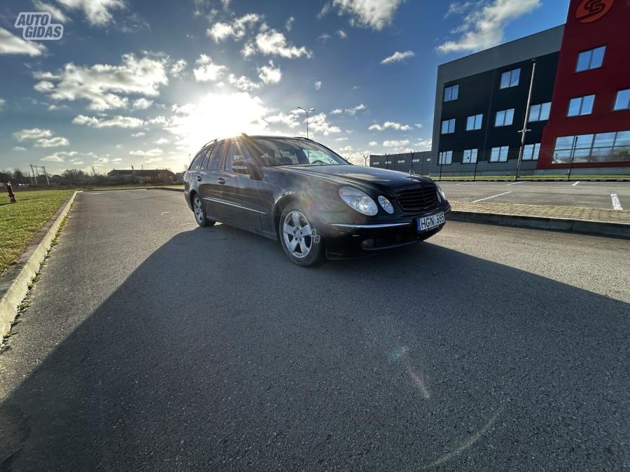 Mercedes-Benz E 320 2005 Telšiai, ar dzinēja tilpumu 3.20 L un nobraukumu 300 tūkst. km par 1350 €, foto 2 vietnē AUTOMOTO.COM.LV