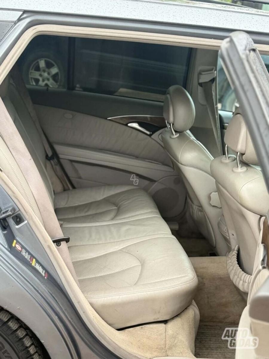 Mercedes-Benz E 320 2005 in Silute, with an engine capacity of 3.20 L and mileage of 430 thousand km for 1350 €, photo 12 on AUTOMOTO.COM.LV
