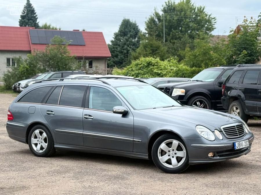 Mercedes-Benz E 320 2005 in Silute, with an engine capacity of 3.20 L and mileage of 430 thousand km for 1350 €, photo 4 on AUTOMOTO.COM.LV