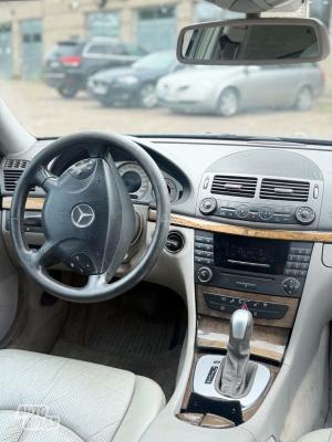 Mercedes-Benz E 320 2005 in Silute, with an engine capacity of 3.20 L and mileage of 430 thousand km for 1350 €, photo 10 on AUTOMOTO.COM.LV