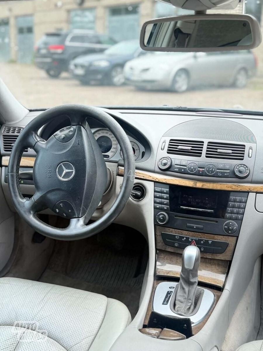Mercedes-Benz E 320 2005 in Silute, with an engine capacity of 3.20 L and mileage of 430 thousand km for 1350 €, photo 10 on AUTOMOTO.COM.LV