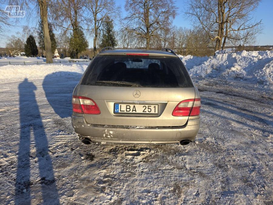 Mercedes-Benz E 320 2006 in Panevezys, with an engine capacity of 3.00 L and mileage of 406 thousand km for 2400 €, photo 6 on AUTOMOTO.COM.LV