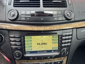 Mercedes-Benz E 320 2007 in Kaunas, with an engine capacity of 3.00 L and mileage of 327 thousand km for 2499 €, photo 22 on AUTOMOTO.COM.LV
