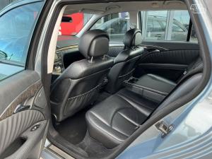 Mercedes-Benz E 320 2007 in Kaunas, with an engine capacity of 3.00 L and mileage of 327 thousand km for 2499 €, photo 26 on AUTOMOTO.COM.LV