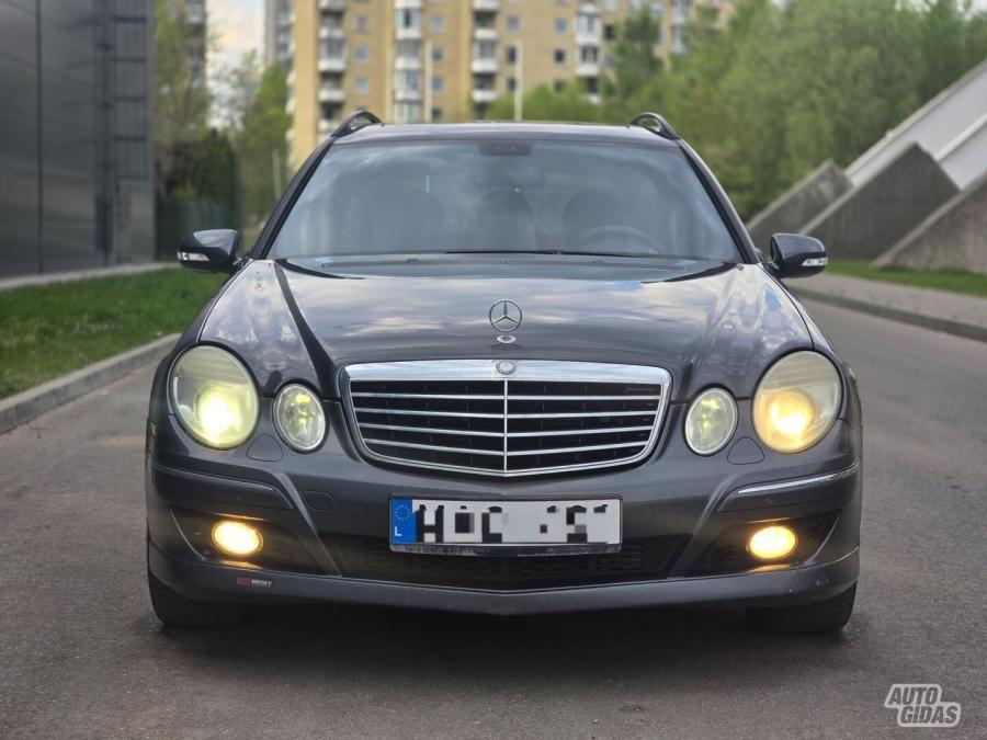 Mercedes-Benz E 320 2008 in Vilnius, with an engine capacity of 3.00 L and mileage of 273 thousand km for 3200 €, photo 8 on AUTOMOTO.COM.LV
