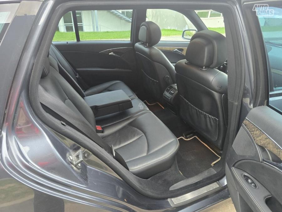 Mercedes-Benz E 320 2008 in Vilnius, with an engine capacity of 3.00 L and mileage of 273 thousand km for 3200 €, photo 13 on AUTOMOTO.COM.LV