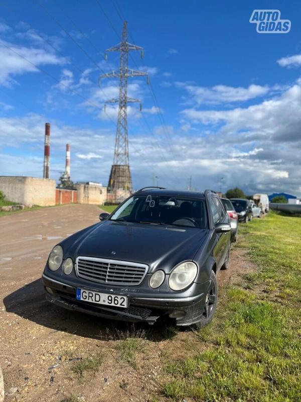 Мерседес Е 320 2008 в Каунас, объемом двигателя 3.20 л и пробегом 100 тыс. км за 999 €, фото 1 на AUTOMOTO.COM.LV