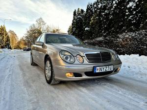 Yellow Mercedes-Benz E 320 2003 in Silute, with an engine capacity of 3.20 L and mileage of 202 thousand km for 2600 €, photo  on AUTOMOTO.COM.LV