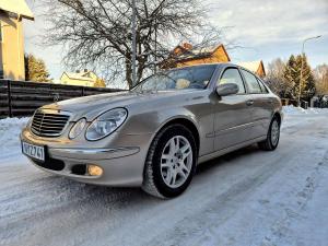 Dzeltens Mercedes-Benz E 320 2004 Šilutė, ar dzinēja tilpumu 3.20 L un nobraukumu 200 tūkst. km par 2600 €, foto 3 vietnē AUTOMOTO.COM.LV