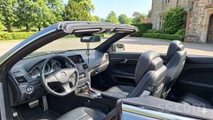 Melns Mercedes-Benz E 350 2010 Rīga, ar dzinēja tilpumu 3.00 L un nobraukumu 177 tūkst. km par 16990 €, foto 6 vietnē AUTOMOTO.COM.LV