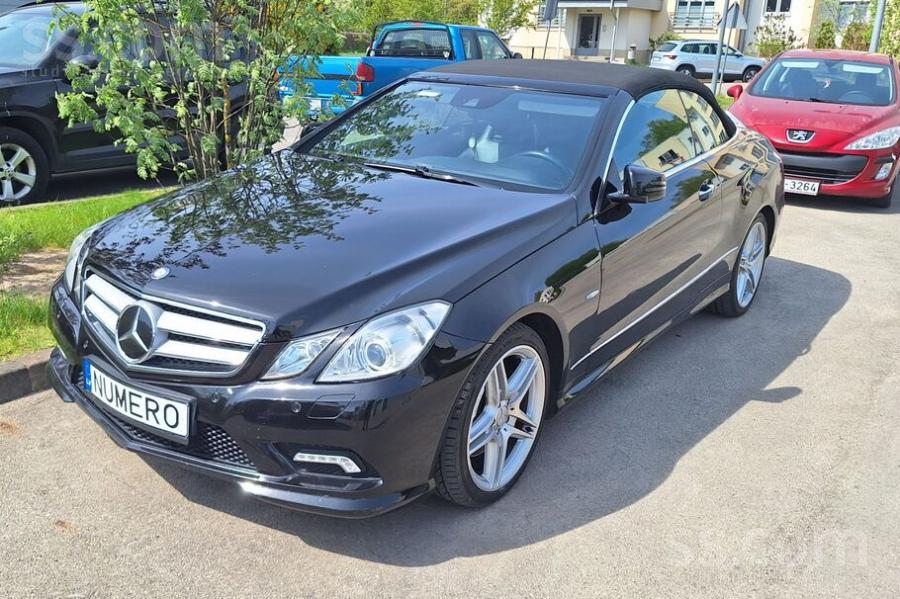 Black Mercedes-Benz E 350 2010 in Riga, with an engine capacity of 3.00 L and mileage of 178 thousand km for 14777 €, photo 22 on AUTOMOTO.COM.LV