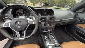 Black Mercedes-Benz E 350 2010 in Kaunas, with an engine capacity of 3.50 L and mileage of 134 thousand km for 9450 €, photo 11 on AUTOMOTO.COM.LV