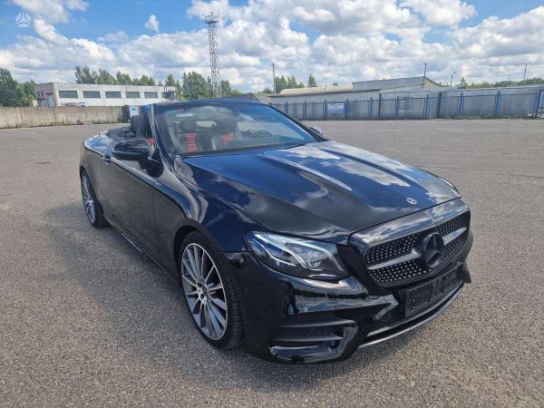 Black Mercedes-Benz E 350 2017 in Panevezys, with an engine capacity of 2.99 L and mileage of 300 thousand km for 26990 €, photo 1 on AUTOMOTO.COM.LV