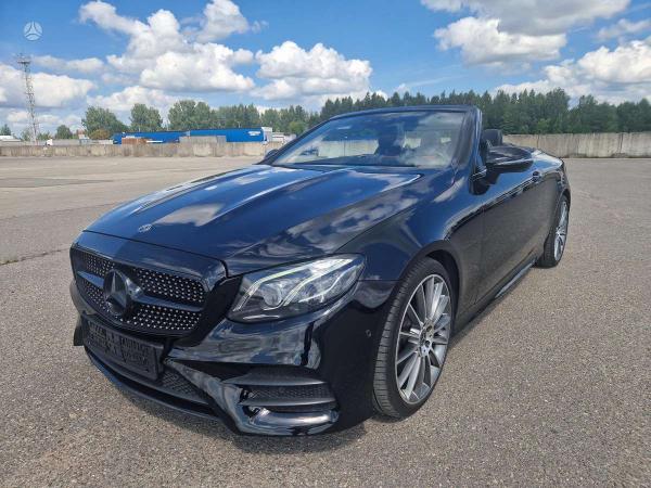 Black Mercedes-Benz E 350 2017 in Panevezys, with an engine capacity of 2.99 L and mileage of 300 thousand km for 26990 €, photo 9 on AUTOMOTO.COM.LV