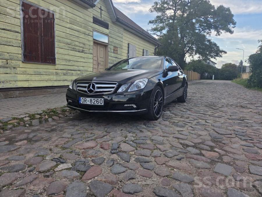 Melns Mercedes-Benz E 350 2009 Jelgava, ar dzinēja tilpumu 3.50 L un nobraukumu 248 tūkst. km par 11300 €, foto 4 vietnē AUTOMOTO.COM.LV