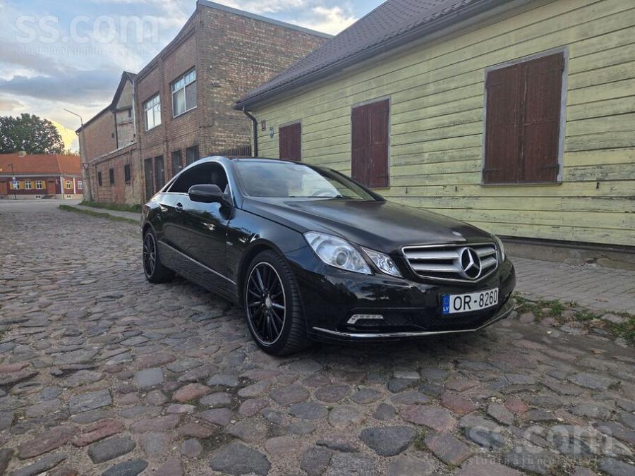Melns Mercedes-Benz E 350 2009 Jelgava, ar dzinēja tilpumu 3.50 L un nobraukumu 248 tūkst. km par 11300 €, foto 6 vietnē AUTOMOTO.COM.LV