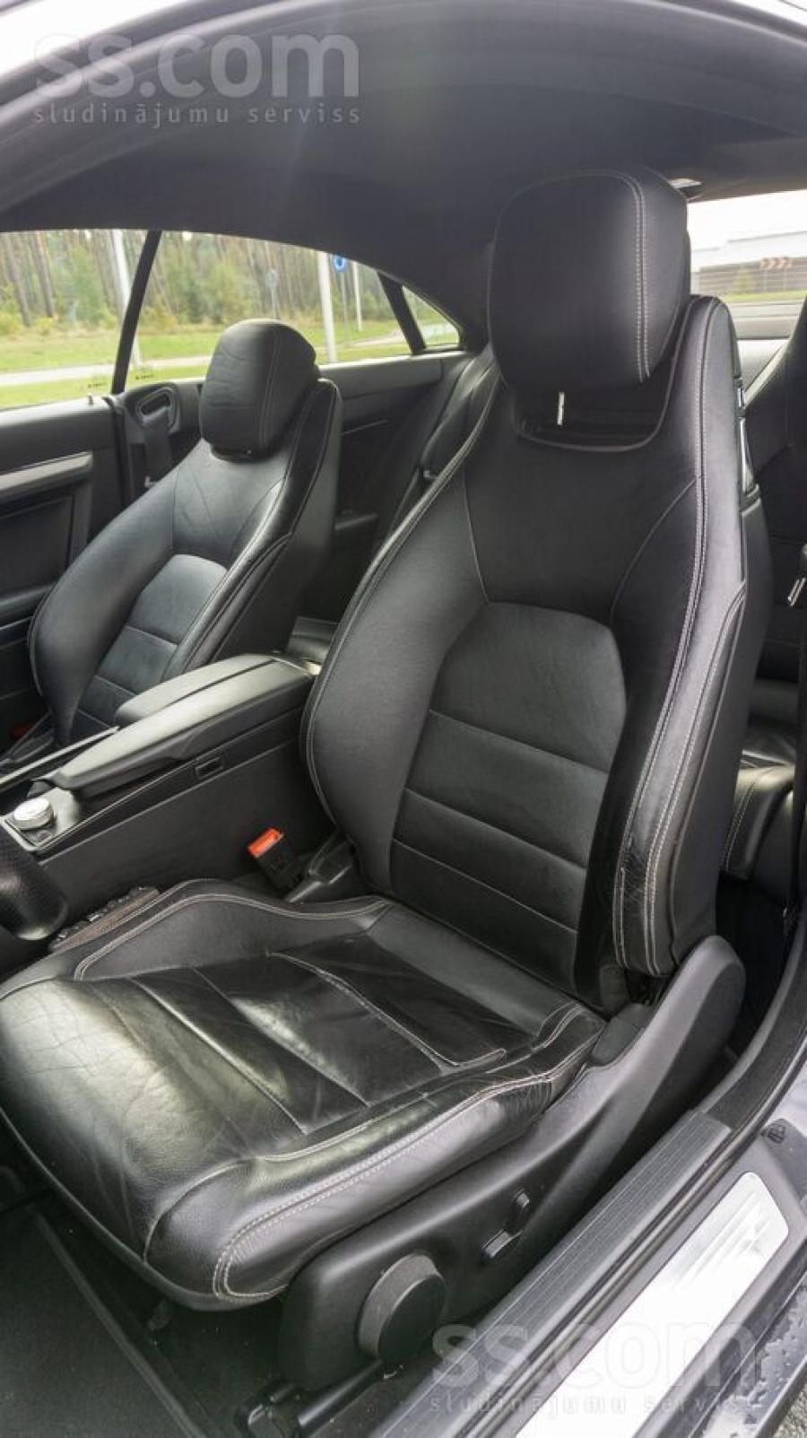 Black Mercedes-Benz E 350 2009 in Riga, with an engine capacity of 3.00 L and mileage of 297 thousand km for 6990 €, photo 23 on AUTOMOTO.COM.LV