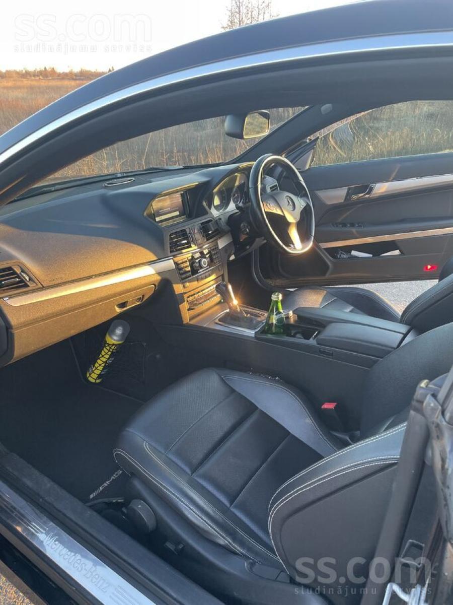 Melns Mercedes-Benz E 350 2010 Rīga, ar dzinēja tilpumu 3.00 L un nobraukumu 360 tūkst. km par 3650 €, foto 8 vietnē AUTOMOTO.COM.LV