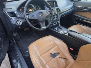Melns Mercedes-Benz E 350 2010 Viļņa, ar dzinēja tilpumu 3.00 L un nobraukumu 285 tūkst. km par 4700 €, foto 9 vietnē AUTOMOTO.COM.LV