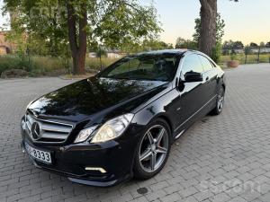 Black Mercedes-Benz E 350 2010 in Riga, with an engine capacity of 3.50 L and mileage of 250 thousand km for 12300 €, photo 3 on AUTOMOTO.COM.LV