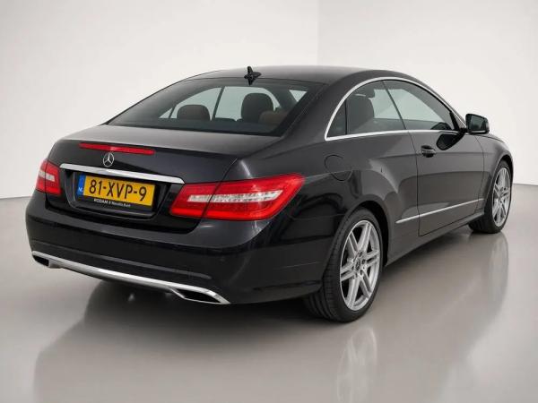 Melns Mercedes-Benz E 350 2010 Jūrmala, ar dzinēja tilpumu 3.00 L un nobraukumu 350 tūkst. km par 8950 €, foto 2 vietnē AUTOMOTO.COM.LV