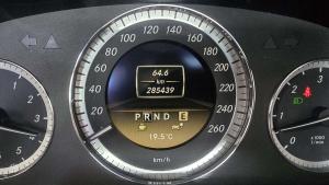 Black Mercedes-Benz E 350 2010 in Jurbarkas, with an engine capacity of 2.99 L and mileage of 280 thousand km for 6900 €, photo 17 on AUTOMOTO.COM.LV