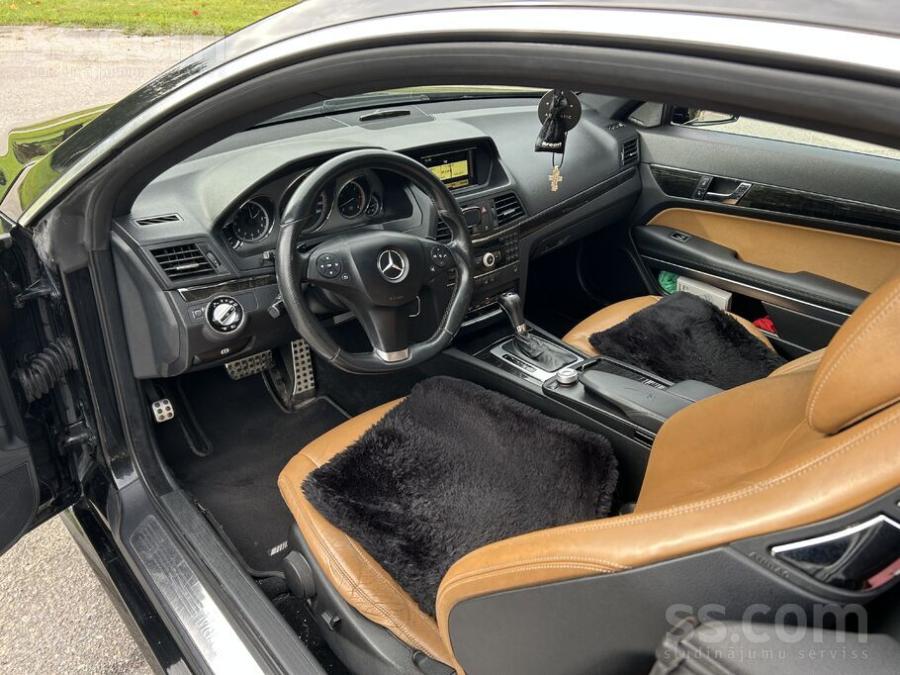 Melns Mercedes-Benz E 350 2010 Rīga, ar dzinēja tilpumu 3.00 L un nobraukumu 336 tūkst. km par 9500 €, foto 8 vietnē AUTOMOTO.COM.LV