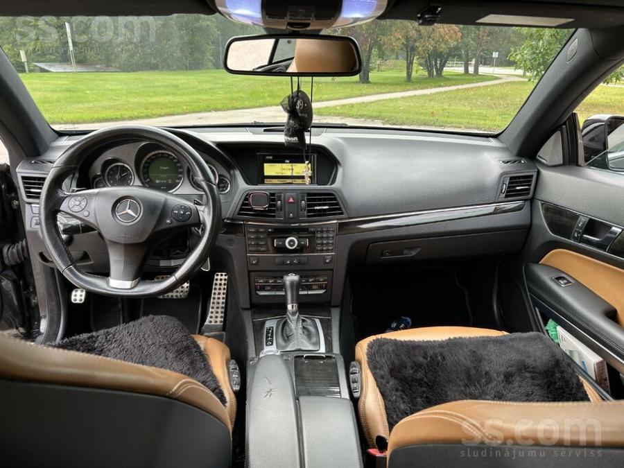 Melns Mercedes-Benz E 350 2010 Rīga, ar dzinēja tilpumu 3.00 L un nobraukumu 336 tūkst. km par 9500 €, foto 9 vietnē AUTOMOTO.COM.LV