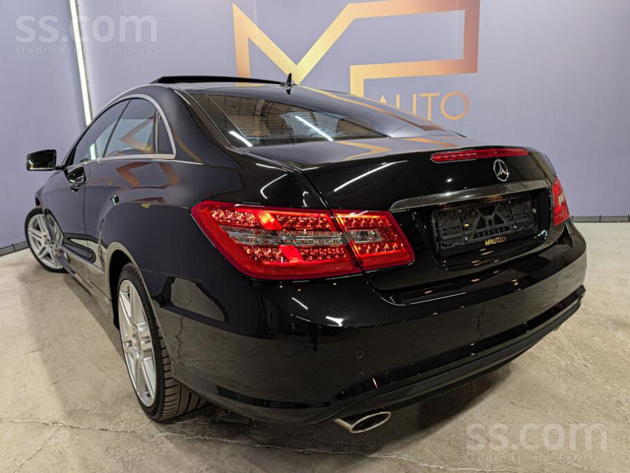 Черный Мерседес E 350 2010 в Юрмала, объемом двигателя 3.00 л и пробегом 350 тыс. км за 9950 €, фото 7 на AUTOMOTO.COM.LV