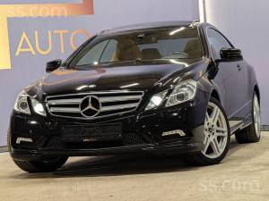Черный Мерседес E 350 2010 в Юрмала, объемом двигателя 3.00 л и пробегом 350 тыс. км за 9950 €, фото 8 на AUTOMOTO.COM.LV