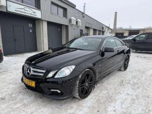 Melns Mercedes-Benz E 350 2011 Šauļi, ar dzinēja tilpumu 2.99 L un nobraukumu 238 tūkst. km par 7700 €, foto 8 vietnē AUTOMOTO.COM.LV