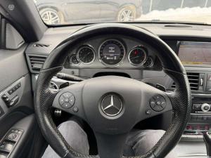 Melns Mercedes-Benz E 350 2011 Šauļi, ar dzinēja tilpumu 2.99 L un nobraukumu 238 tūkst. km par 7700 €, foto 15 vietnē AUTOMOTO.COM.LV