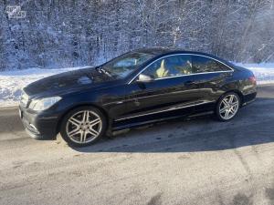 Melns Mercedes-Benz E 350 2011 Trakai, ar dzinēja tilpumu 3.00 L un nobraukumu 365 tūkst. km par 8500 €, foto 3 vietnē AUTOMOTO.COM.LV