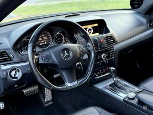 Melns Mercedes-Benz E 350 2011 Kauņa, ar dzinēja tilpumu 2.99 L un nobraukumu 277 tūkst. km par 8000 €, foto 20 vietnē AUTOMOTO.COM.LV