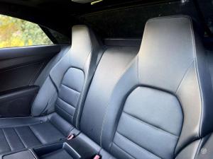 Melns Mercedes-Benz E 350 2011 Kauņa, ar dzinēja tilpumu 2.99 L un nobraukumu 277 tūkst. km par 8000 €, foto 40 vietnē AUTOMOTO.COM.LV